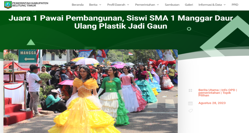 Juara 1 Pawai Pembangunan, Siswi SMA 1 Manggar Daur Ulang Plastik Jadi ...